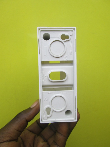 COFFRET APPARENT 02 MODULES REF.(2702/A) PLATIQUE INGELEC BLANC