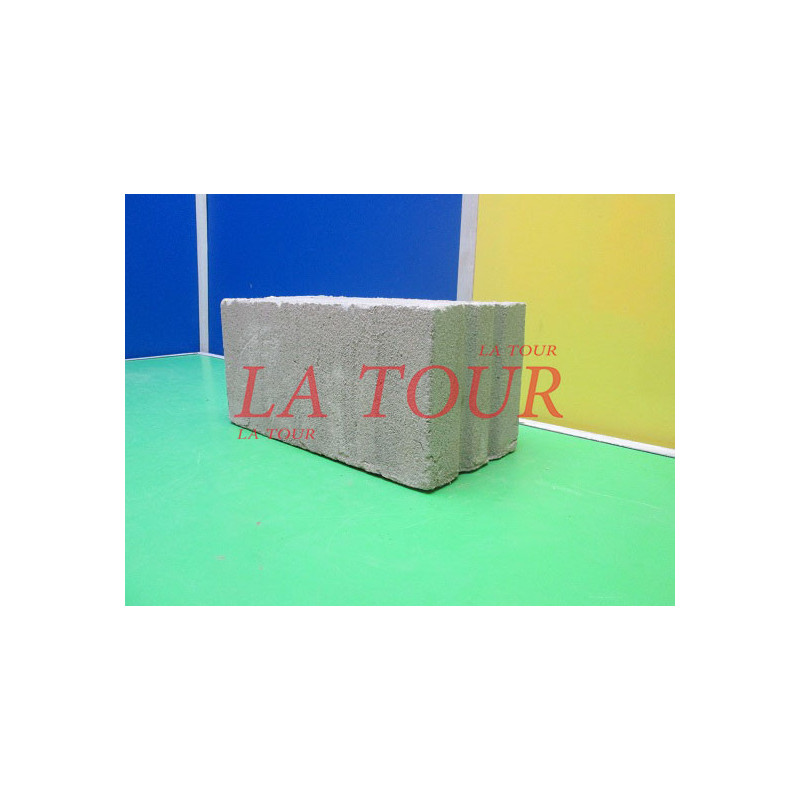 BRIQUE CIMENT AGGLOS PLEINE 40x20x20CM