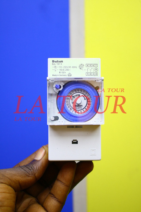 MINUTERIE (REGLAGE MANUEL) 230V-60HZ REF.(1810842) THEBEN GRIS