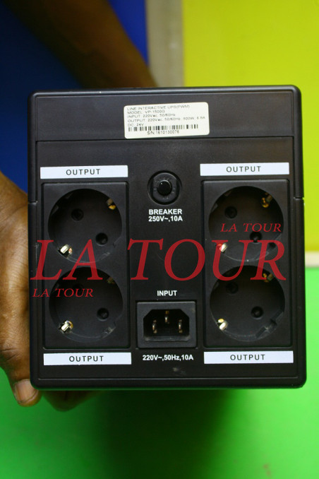 ONDULEUR 1500VA REF.(VP 1500-TN) SMART VOLTAGE CONTROL LED