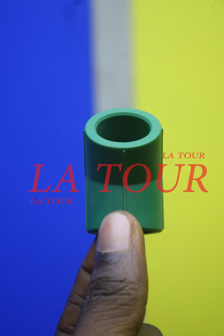 COUDE PPR 1/8 Ø 20 VERT FONCE