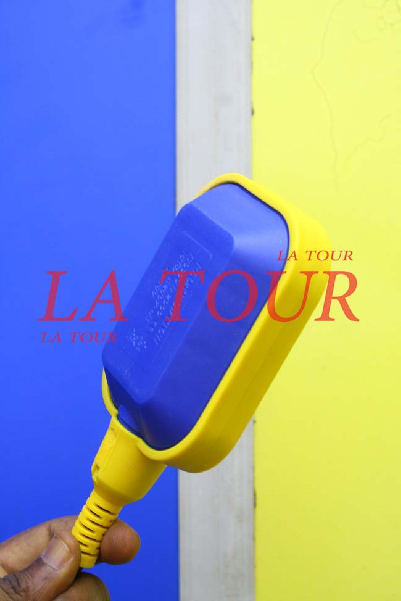 ROBINET FLOTTEUR TANK ELECTRIQUE REF.(MR-M15-2) BLEU/JAUNE