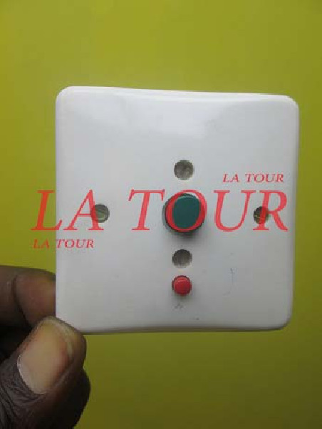 DISMATIQUE INTELLECT REF.(8258) FRANCE 20A LEGRAND BLANC