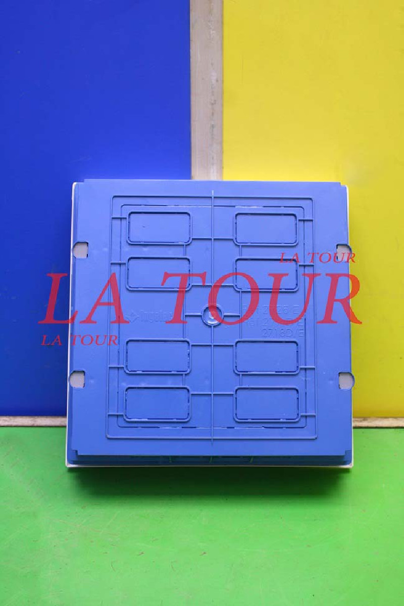 COFFRET ELECTRIQUE ENCASTRE 26 MODULES INGELEC (2726/E) FUMÉE BLEU