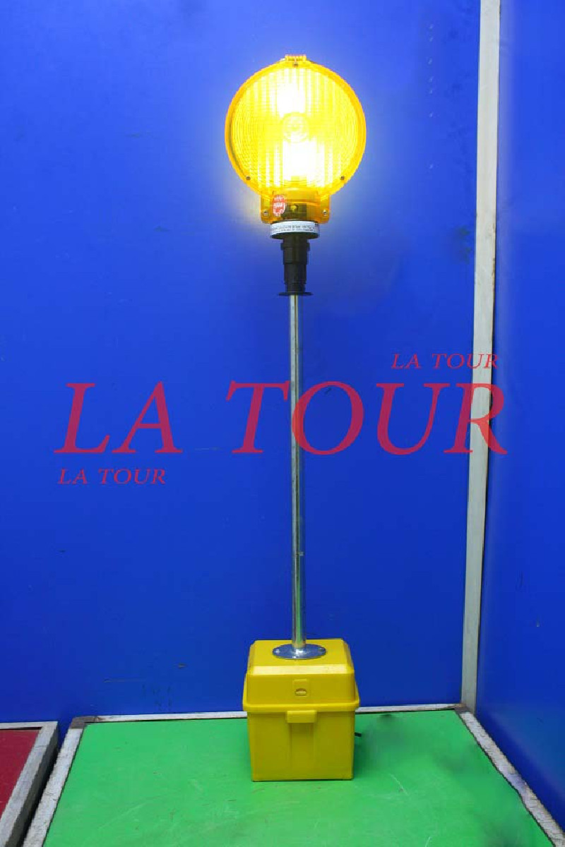 BALISE LUMINEUSE DE CHANTIER SIMPLE FACE 200MM FEU ORANGE