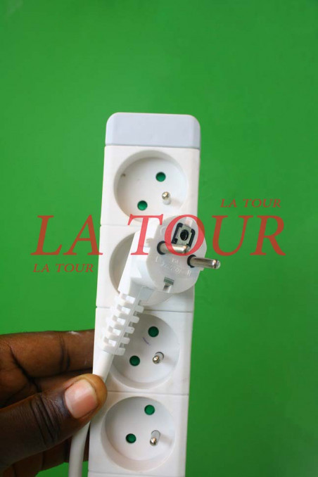 RALLONGE 5 PRISES (2P+T) 2ML 10A 250V ROMEC TENYUE BLANC GRIS