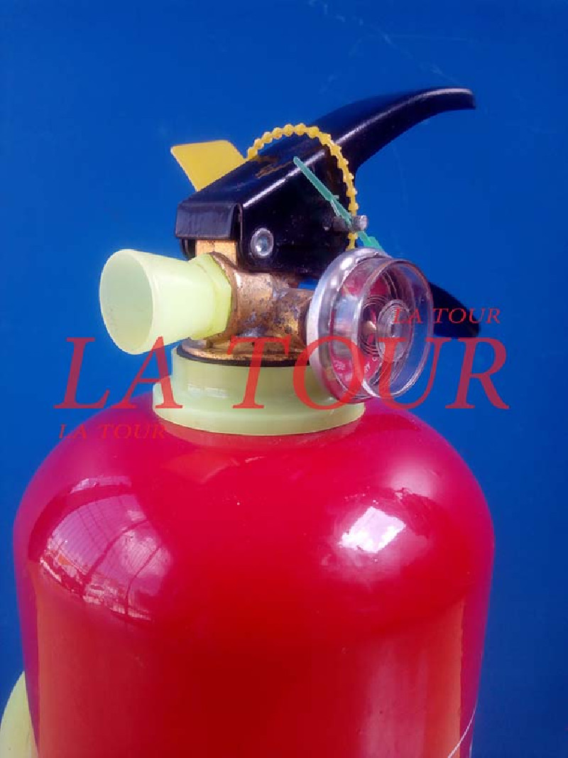 EXTINCTEUR A POUDRE 02KG A MANOMETRE (ABC) PJV ROUGE